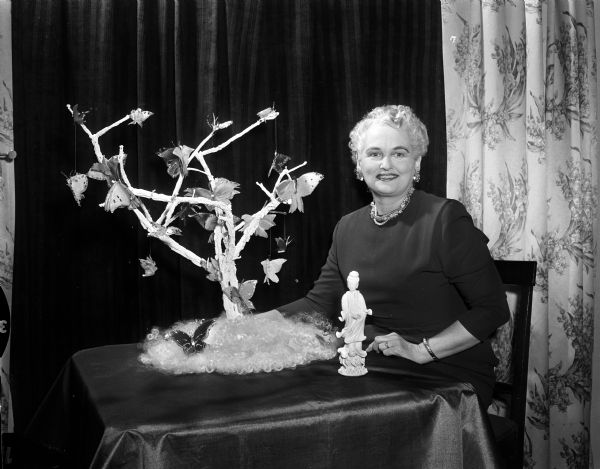 Woman's Club Christmas Flower Show | Photograph | Wisconsin Historical ...