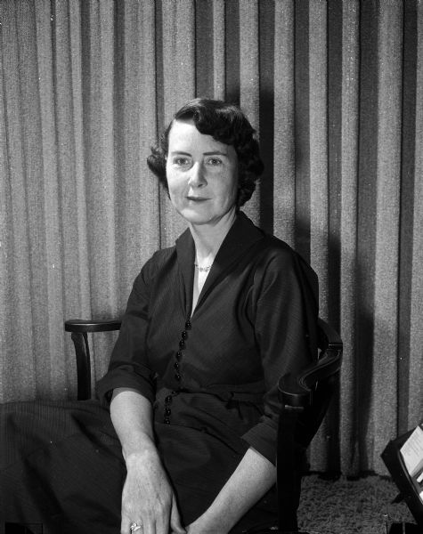 Mrs. Murphy | Photograph | Wisconsin Historical Society