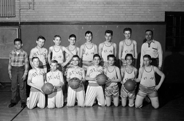 St. Joseph Grade School-Madison Parochial Basketball "B" Divison ...