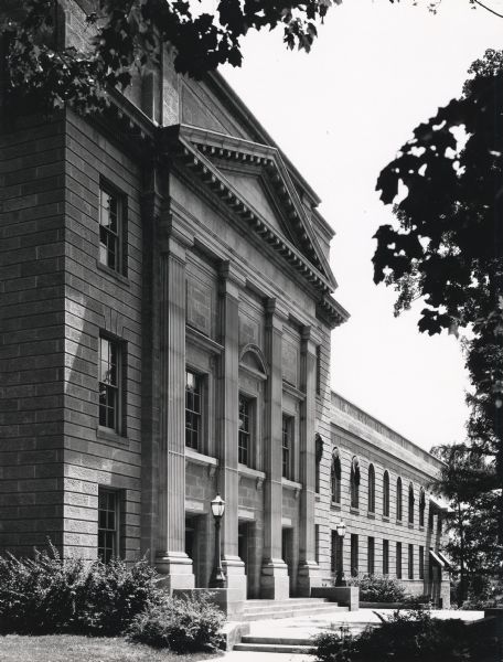 Bascom Hall | Photograph | Wisconsin Historical Society