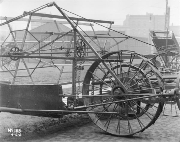 Push Binder Header | Photograph | Wisconsin Historical Society