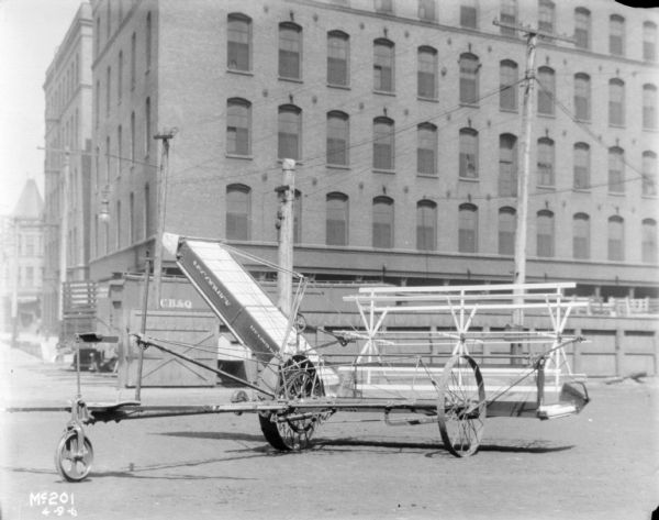 Push Binder Header | Photograph | Wisconsin Historical Society