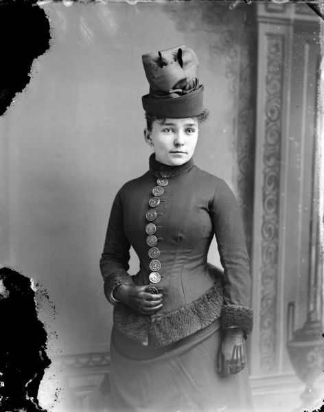 Mrs. Merlin Hull | Photograph | Wisconsin Historical Society
