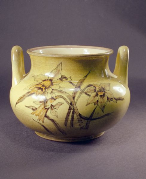 Pauline Pottery Vessel | Photograph | Wisconsin Historical Society