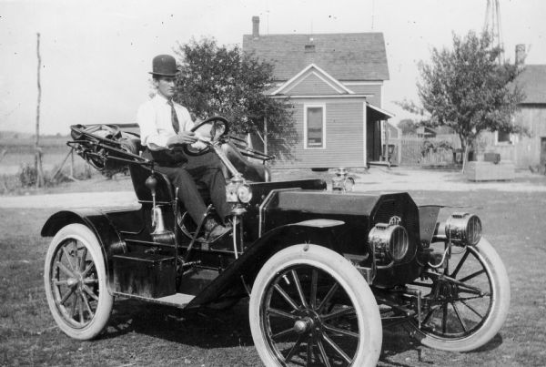 International Model F Roadster | Photograph | Wisconsin Historical Society